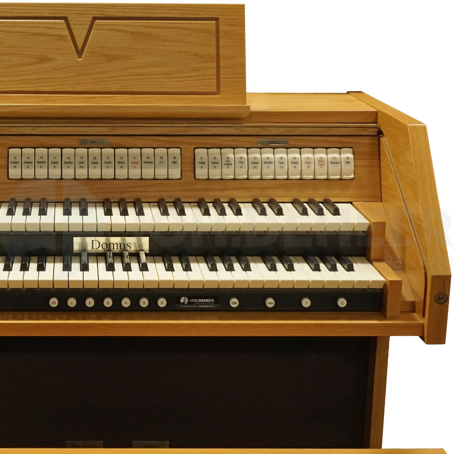 Domus Jubilate 327 Deluxe + CM100 Blank Eiken