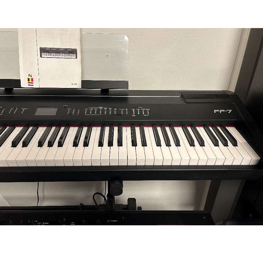 Roland FP-7 Digitalpiano - Gebraucht