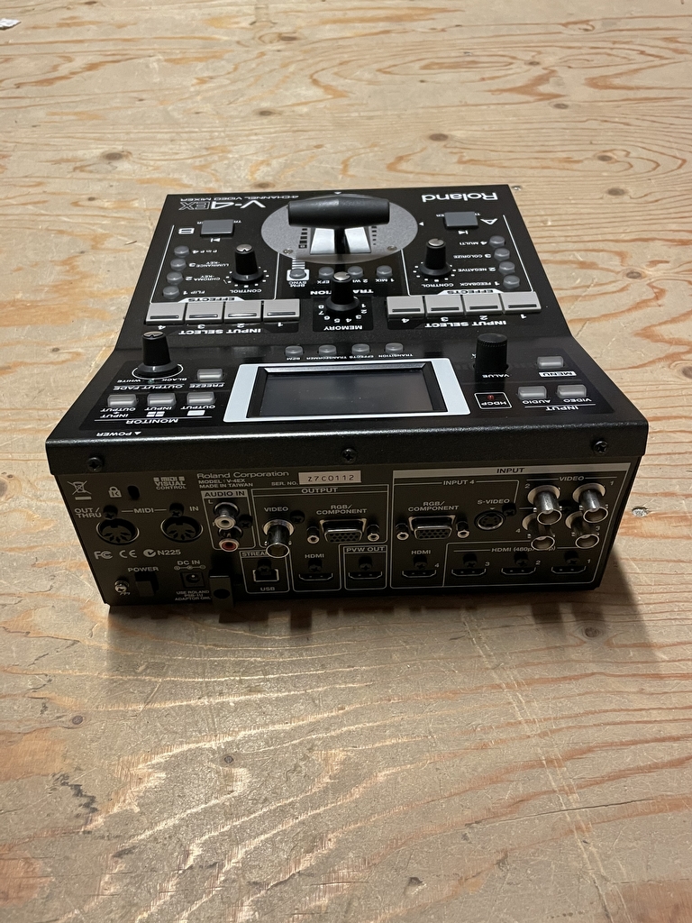 Roland V-4EX Video Mixer - B-Stock