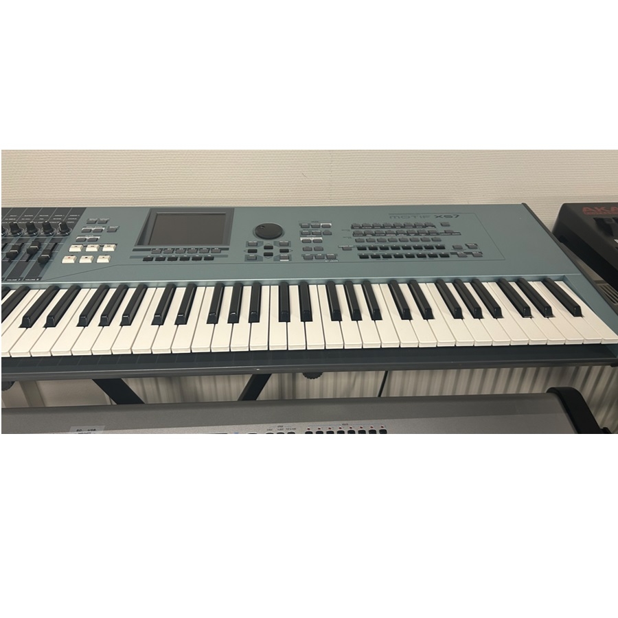 Yamaha Motif XS7 Synthesizer Occasion