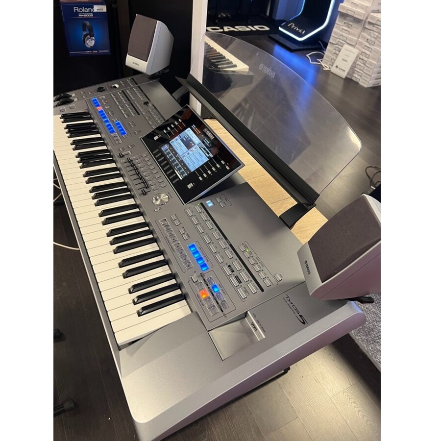 Yamaha Tyros 5/61XL - 1GB Keyboard Occasion (Sn. EATY01634)